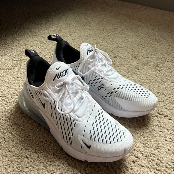 Nike | Shoes | Womens Nike Air Max 27s White With Light Blue Bottoms ...